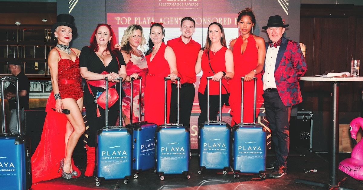 Agents scoop fam trip prizes at My Booking Rewards awards ceremony - News